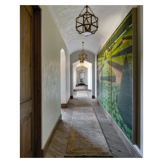 Interior Designer, Kim Scodro's Desert Haven - Mediterranean - Hallway ...