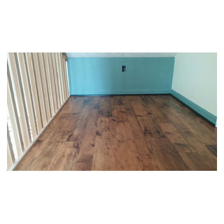 Karndean's Art Select Toasted Maple LVT (luxury vinyl tile) flooring ...