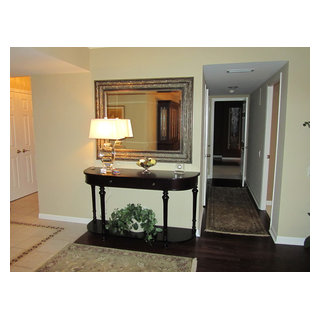 Katherine Joy Interiors - Classique - Couloir - Toronto - par Katherine ...