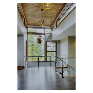 Morrison Heights Drive - Contemporary - Hall - Toronto - by Bachly ...