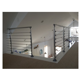 Prova Railing System - Contemporary - Hall - Minneapolis - av Staircase ...