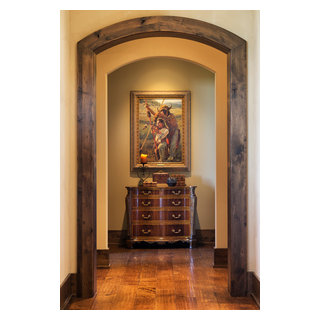 Red Fox Ranch - Rustic - Hall - Minneapolis - by Peter Eskuche, AIA | Houzz