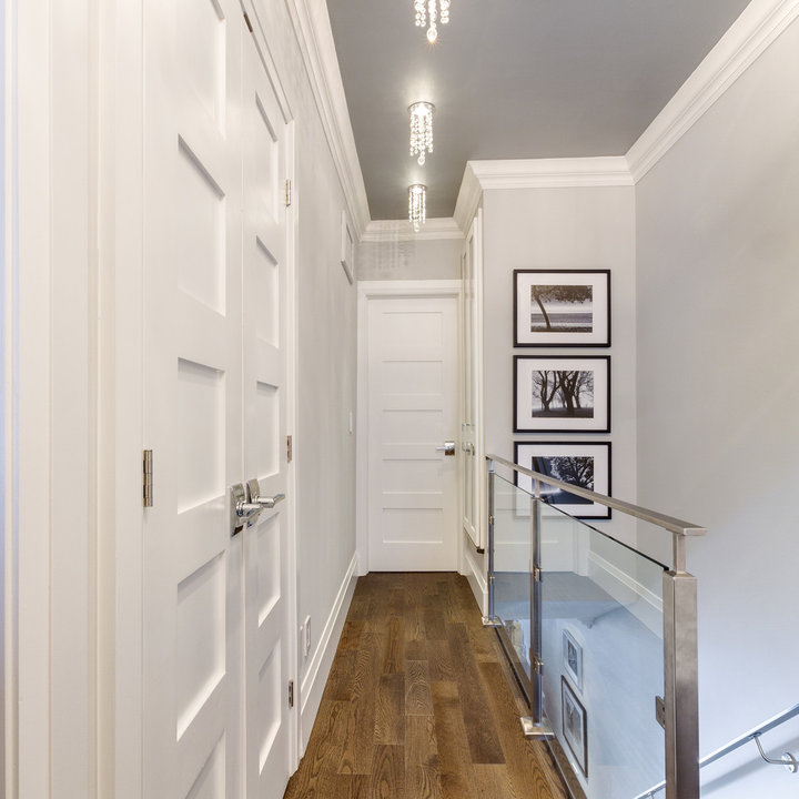 75 Beautiful Small Hallway Ideas and Designs - June 2024 | Houzz UK