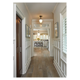 Suburban Traditional - Traditional - Hall - by Cannarsa Structure and ...