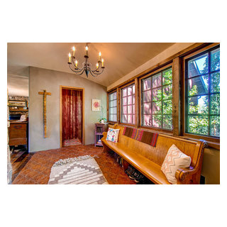 Traditional Home American Clay Plaster Walls - Classique - Couloir ...