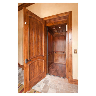 Elevator - Rustic - Hallway & Landing - Denver - by ULFBUILT | Houzz IE