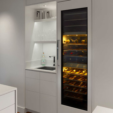 75 Small Modern Home Bar Ideas You'll Love - October, 2024 | Houzz