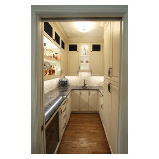 Butler's Pantry with Wet Bar and Light Up Bottle Shelf - Traditional ...