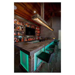 Full Outdoor Enclosed Bar - Industrial - Home Bar - San Francisco - by ...