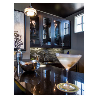 Interesting Interior Design Features of Model Homes - Contemporary ...