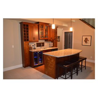 John - Custom cabinets and granite - Craftsman - Bar de Salon - Calgary ...