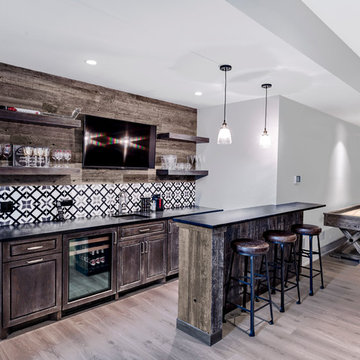 75 Beautiful Rustic Home Bar Ideas and Designs - April 2022 | Houzz UK