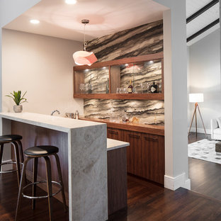 75 Beautiful Home Bar with Brown Cabinets and Beige Benchtop Ideas ...