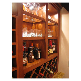 Singh - Traditional - Home Bar - Columbus - by Buckeye Basements, Inc ...