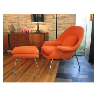 Eero Saarinen Style Womb Chair and Ottoman by Barcelona Designs ...