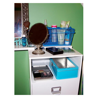 Homemade Makeup Vanity - Modern - Home Office | Houzz