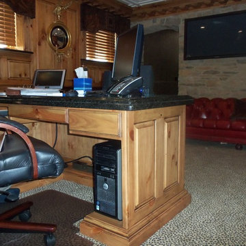 Knotty Pine Desk - Photos & Ideas | Houzz