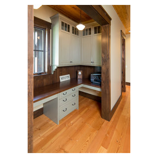 Lake Home Small Office - Casa de campo - Despacho - Minneapolis - de ...