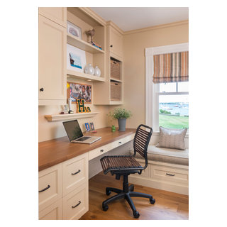 NEW! Harbor View Cottage - Beach Style - Home Office - Providence - by ...