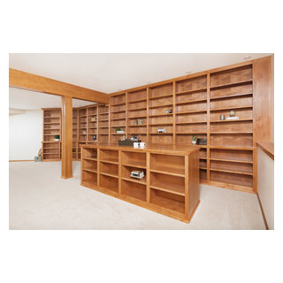 Provincial Library - Traditional - Home Office - Other - by Strohmaier ...