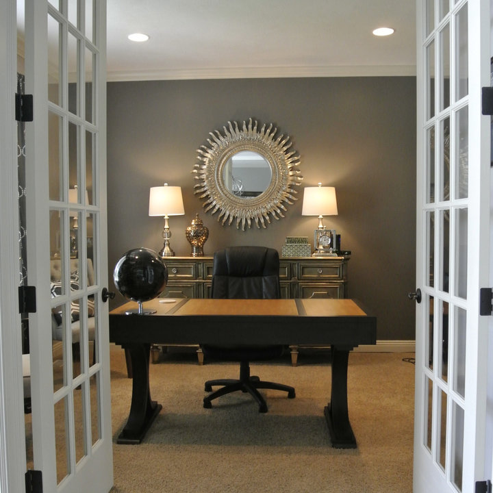 75 Small Transitional Home Office Ideas You'll Love - October, 2025 | Houzz