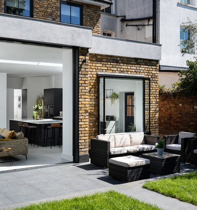 How to Make Your Brick House Feel at Home in the Landscape