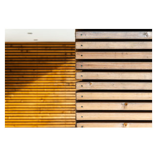 Beechwood - timber cladding detail - Beach Style - Exterior - Devon ...
