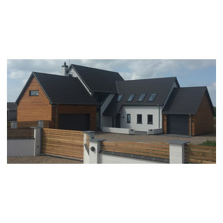 Channel cladding brings 1970s home back in style - Contemporary - House ...