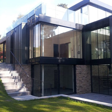 Louvered Privacy Screen - Photos & Ideas | Houzz