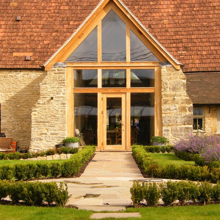 75 Beautiful Gable End Home Design Ideas & Designs | Houzz AU