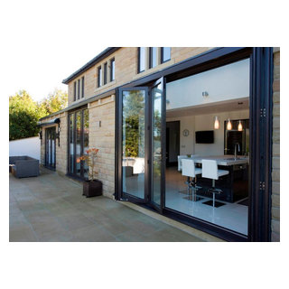 Modern and Contemporary Bespoke Glass Extensions - Interiors and ...
