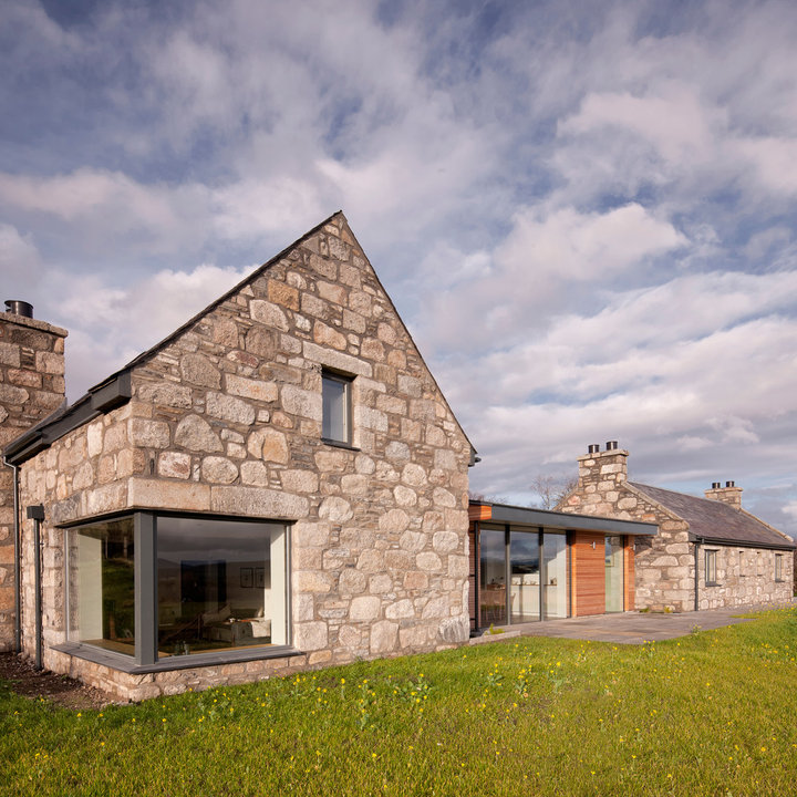 Stone Cottage - Photos & Ideas | Houzz