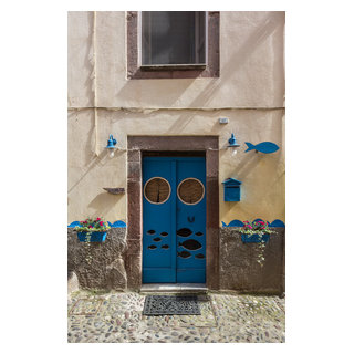 Facciata di una casa di Bosa - Stile Marinaro - Ingresso - Altro - di ...