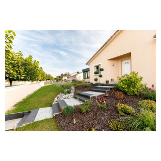 Aménagement de terrasse et accès contemporains. - Transitional - Garden ...