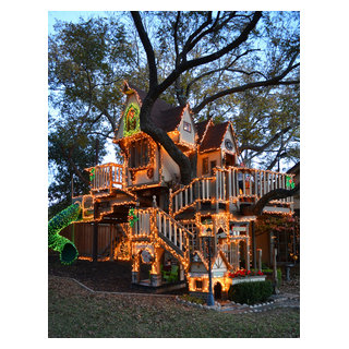 A Magical Tree House Lights Up for Christmas - Eclectic - Kids - Dallas ...