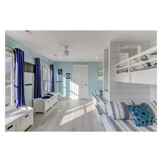 Captain's Deck, Seapath Yacht Club - Beach Style - Kids - Wilmington ...