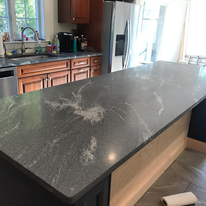 Silver Gray Granite - Photos & Ideas | Houzz