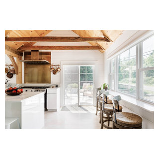 1880 Farmhouse - Farmhouse - Kitchen - New York - by AHG Interiors | Houzz