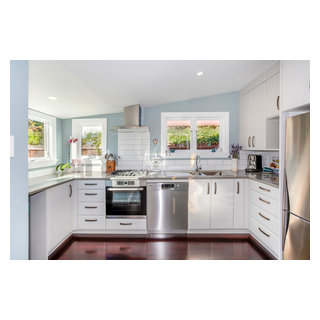 1880's Cottage Renovation - Traditional - Kitchen - Christchurch - by ...