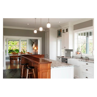 1908 Farm house Kitchen By Thomas Philips Woodworking - Farmhouse ...
