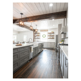 1910 Farm House Kitchen Remodel - Lewisville - Farmhouse - Kitchen ...