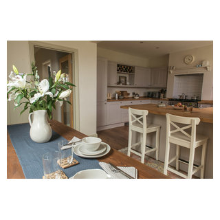1930s semi detached - Country - Kitchen - Sussex - by Fifi McGee ...