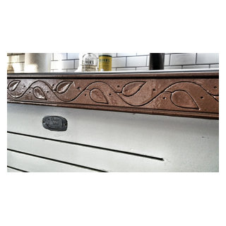 1935 Colonial Kitchen - Traditional - Kitchen - Providence - by Tonic ...