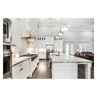 2018 HOTBA Showcase Home - Transitional - Kitchen - Austin - by ...