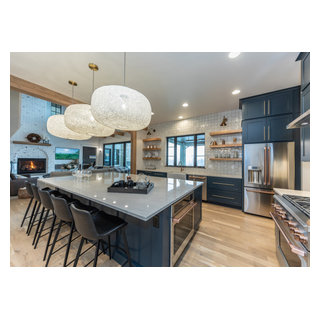 2020 Parade of Homes Stauffer & Sons Construction Warm and Welcoming in ...