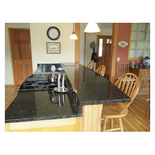 3cm Uba Tuba Granite raised eating bar with radius, - Transitional ...