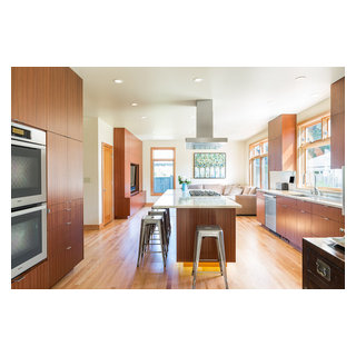 42nd st. - Modern - Kitchen - Seattle - by Proform Builds | Houzz