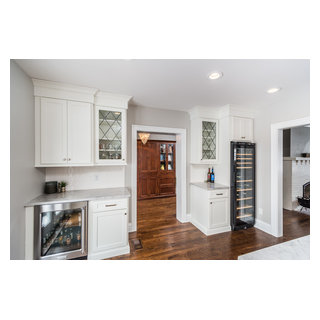 550 Olive Ct. - Modern - Kitchen - St Louis - by Advantes Group | Houzz