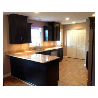 A Black Tie Kitchen - Traditional - Kitchen - Louisville - by Logan ...