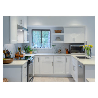 A Cozy, Contemporary Kitchen Remodel - Contemporary - Kitchen - Other ...